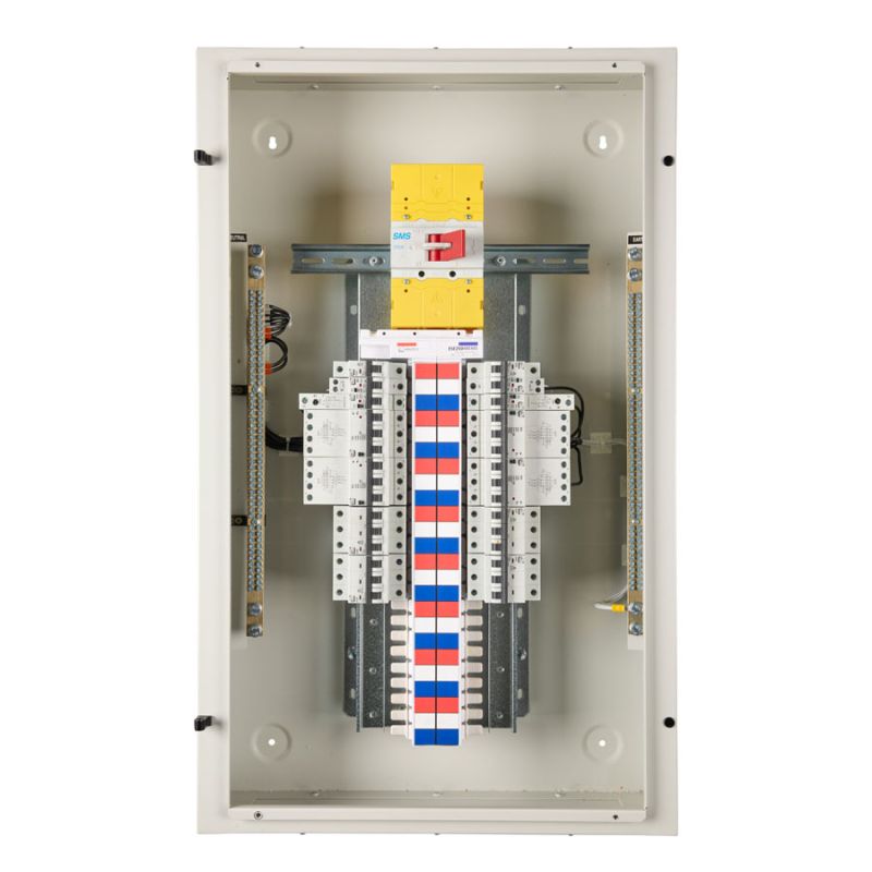 ADVANTAGE ASTRA 24P SWITCHBOARD 160A ISOLATOR 656x530x155 | Go Electrical